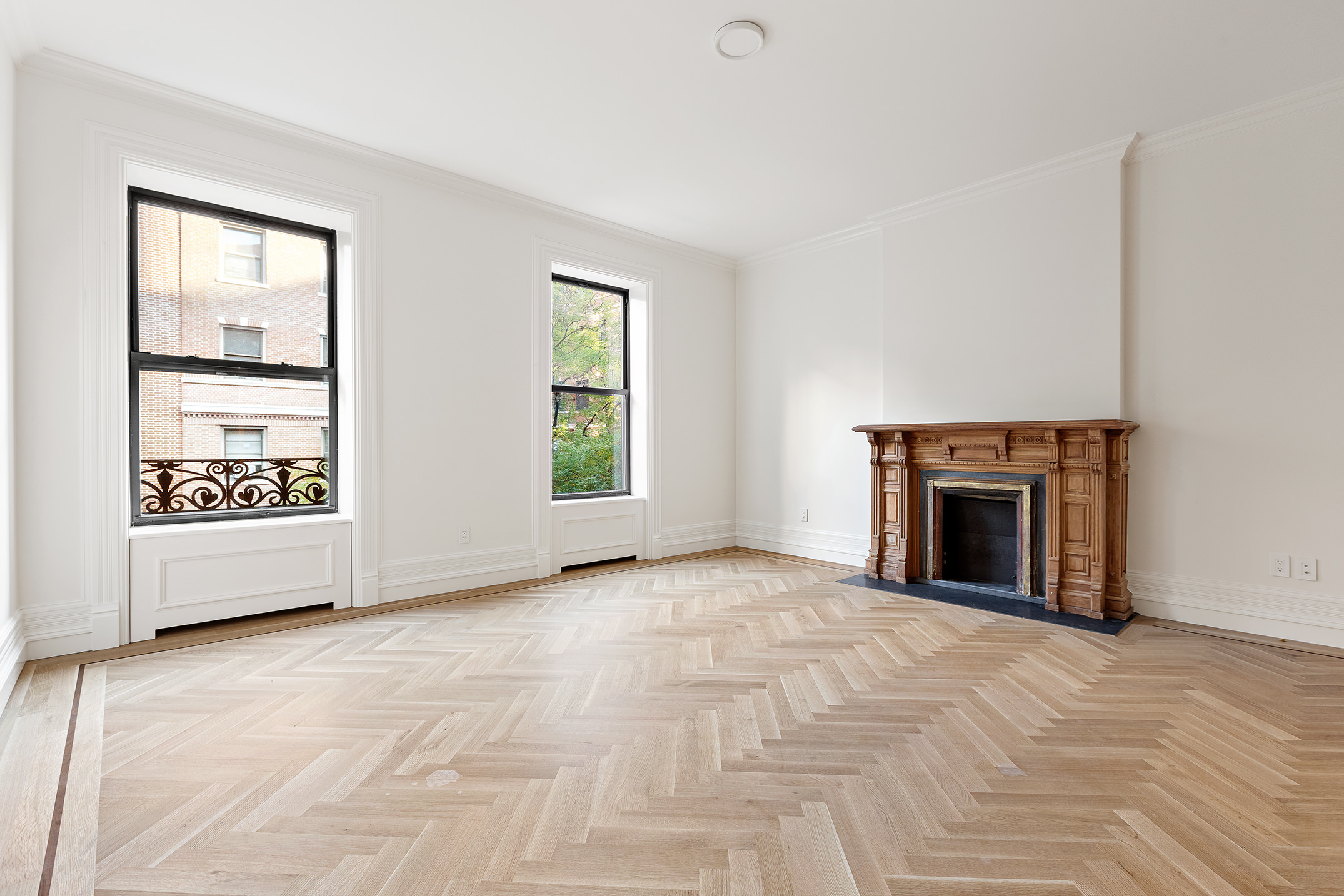 140 West 16th Street, Unit 3E | Compass