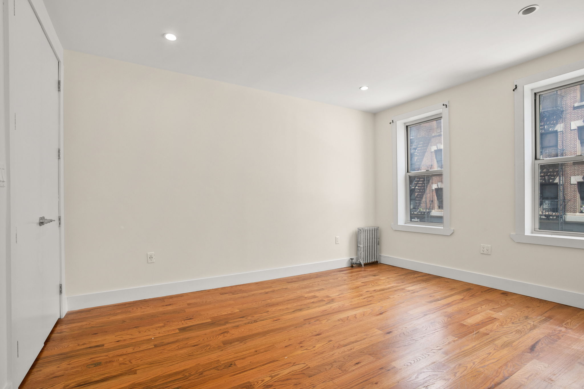 4 South Pinehurst Avenue, Unit 1B, Manhattan, NY 10033 | Compass