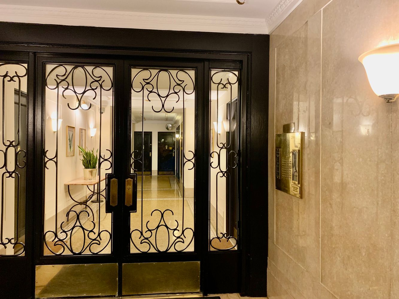 Aline Scott, Real Estate Agent - Compass