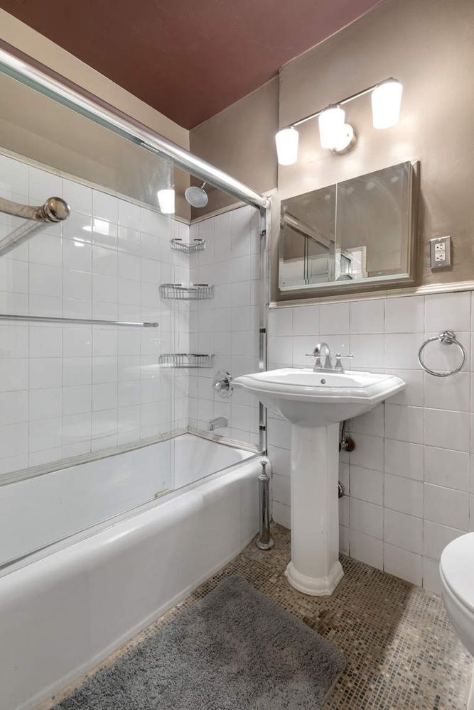 Haritini Pandis, Real Estate Agent - Compass