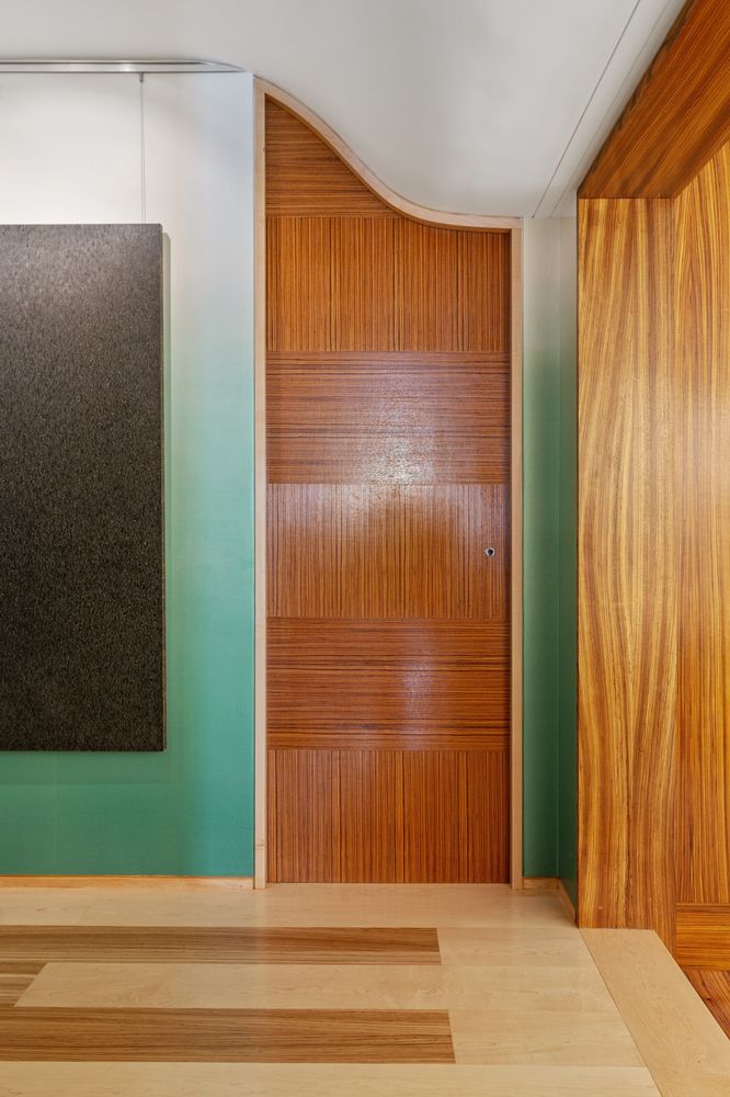 Kelly Cole, Real Estate Agent - Compass