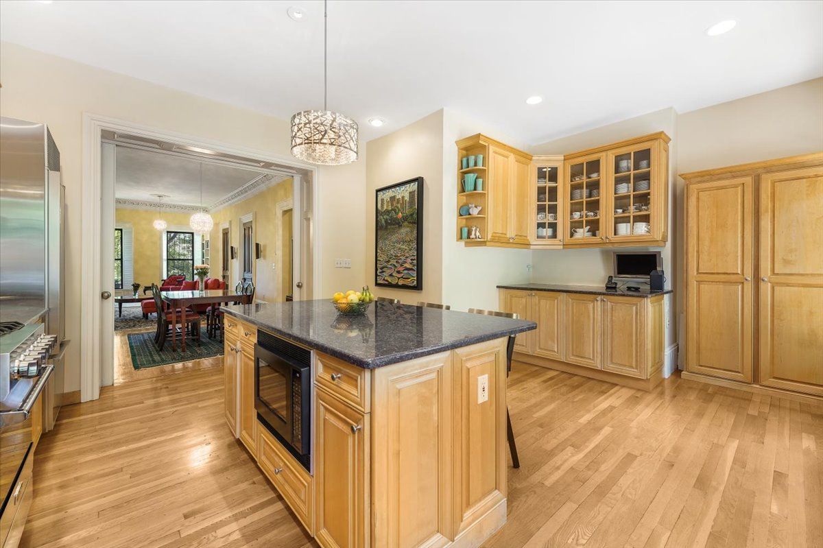 Ethan Goodrich, Real Estate Agent - Compass