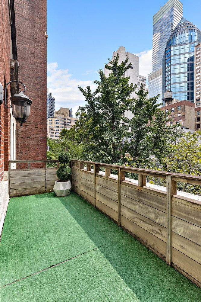 Ian Slater, Real Estate Agent - Compass