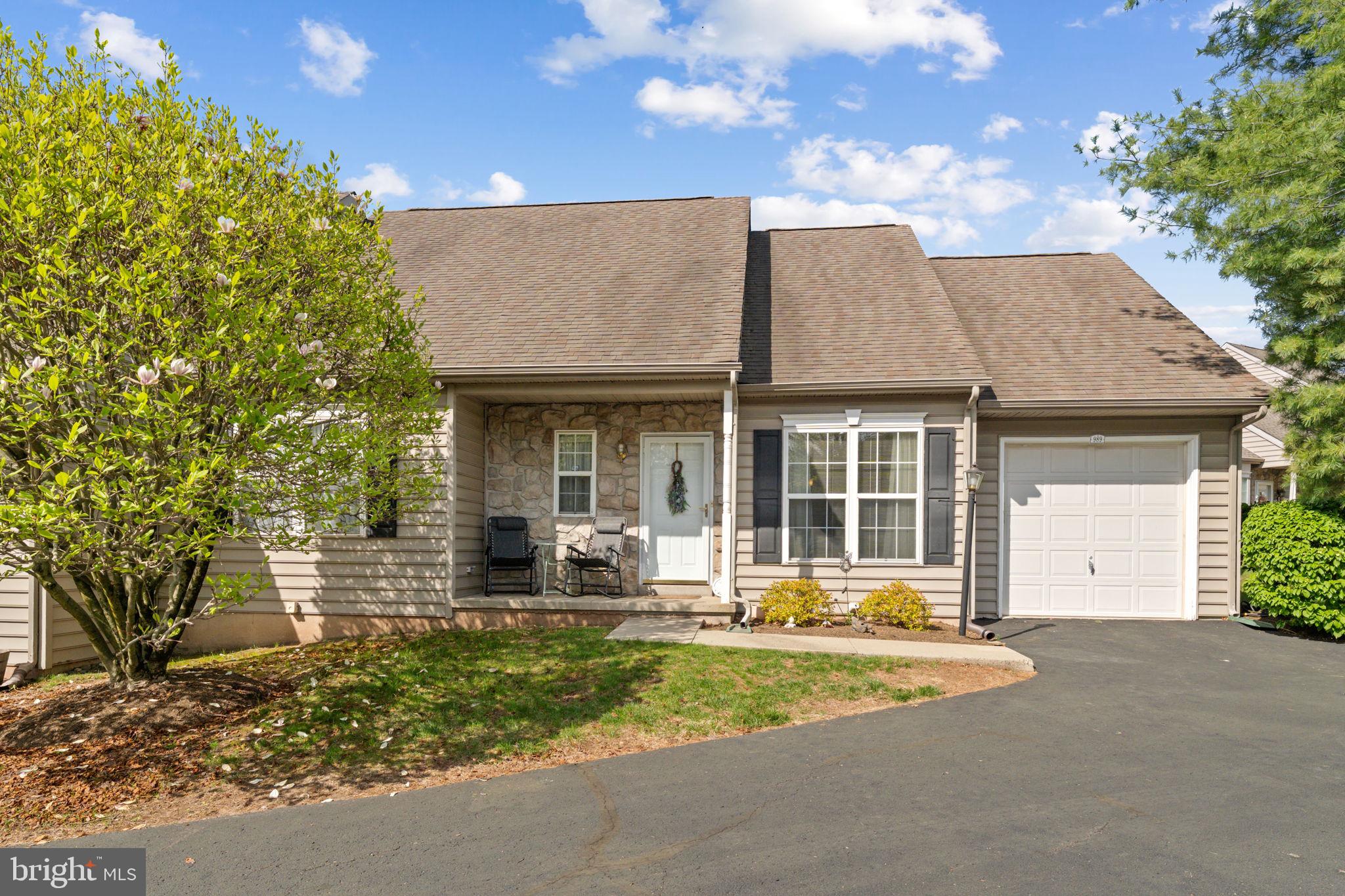 989 Independence Ln, Unit 16, Lansdale, PA 19446 | MLS #PAMC2137636 ...