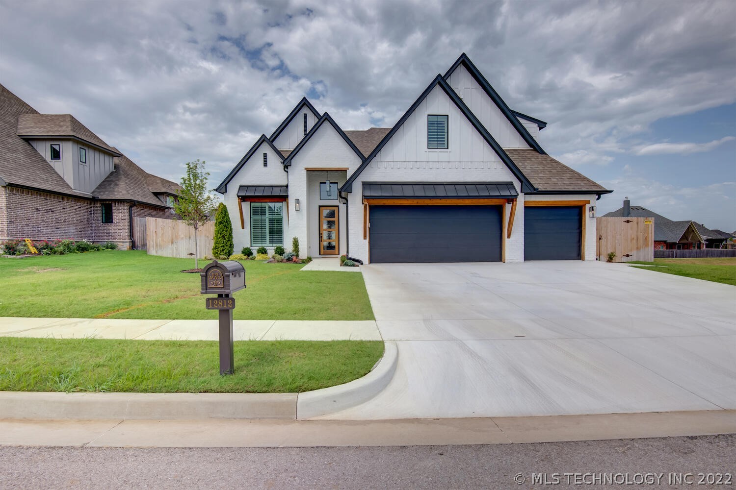 2125 East 136th Street South, Bixby, OK 74008 | Compass