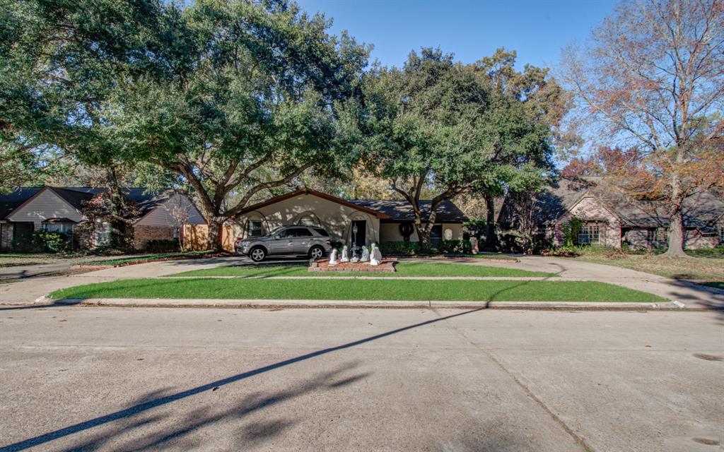 1110 Cheshire Lane, Houston, TX 77018 | Compass