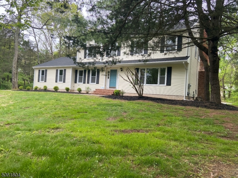 21 Berkshire Court, Bedminster, NJ 07921 | Compass