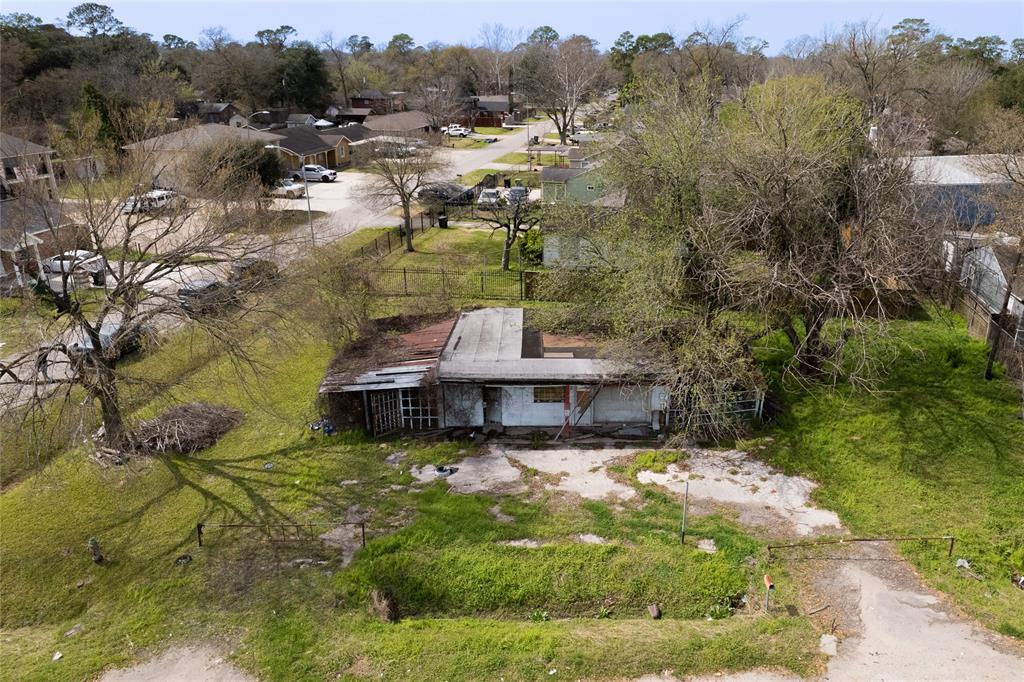 10401 West Hardy Road, Houston, TX 77076 | Compass