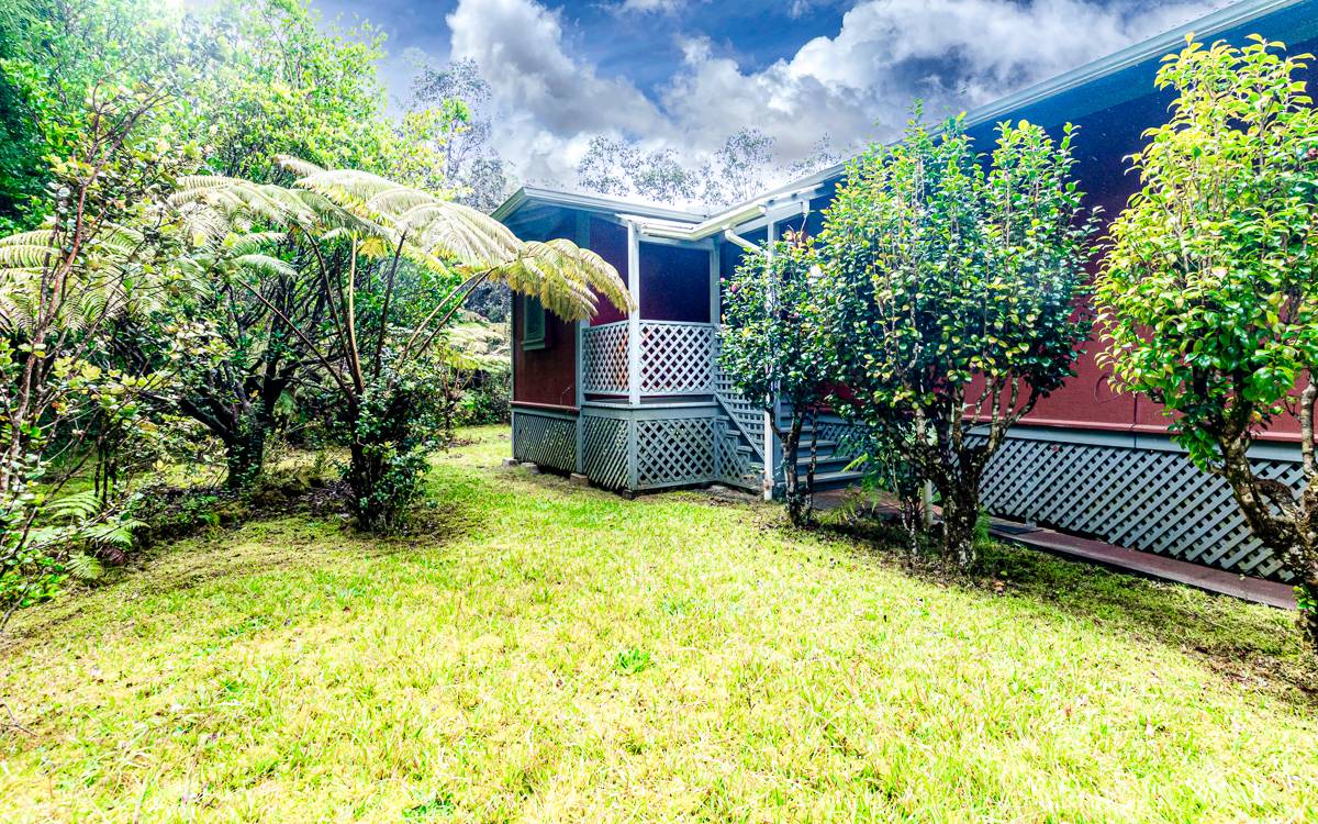 19-4057 Wright Road, Volcano, HI 96785 | Compass