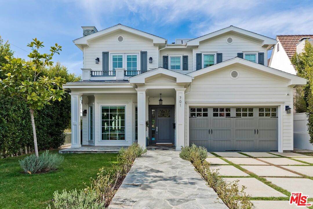 701 Vía De La Paz, Pacific Palisades, CA 90272 | Compass