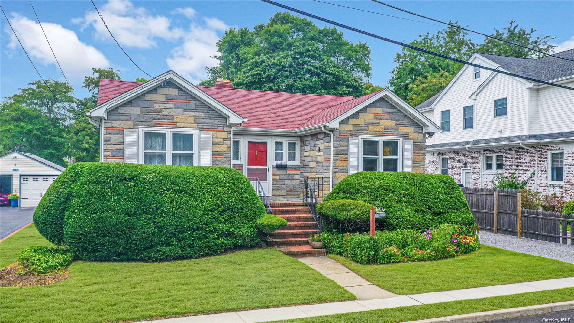 34 Greenway Terrace, Babylon, NY 11702 | Compass