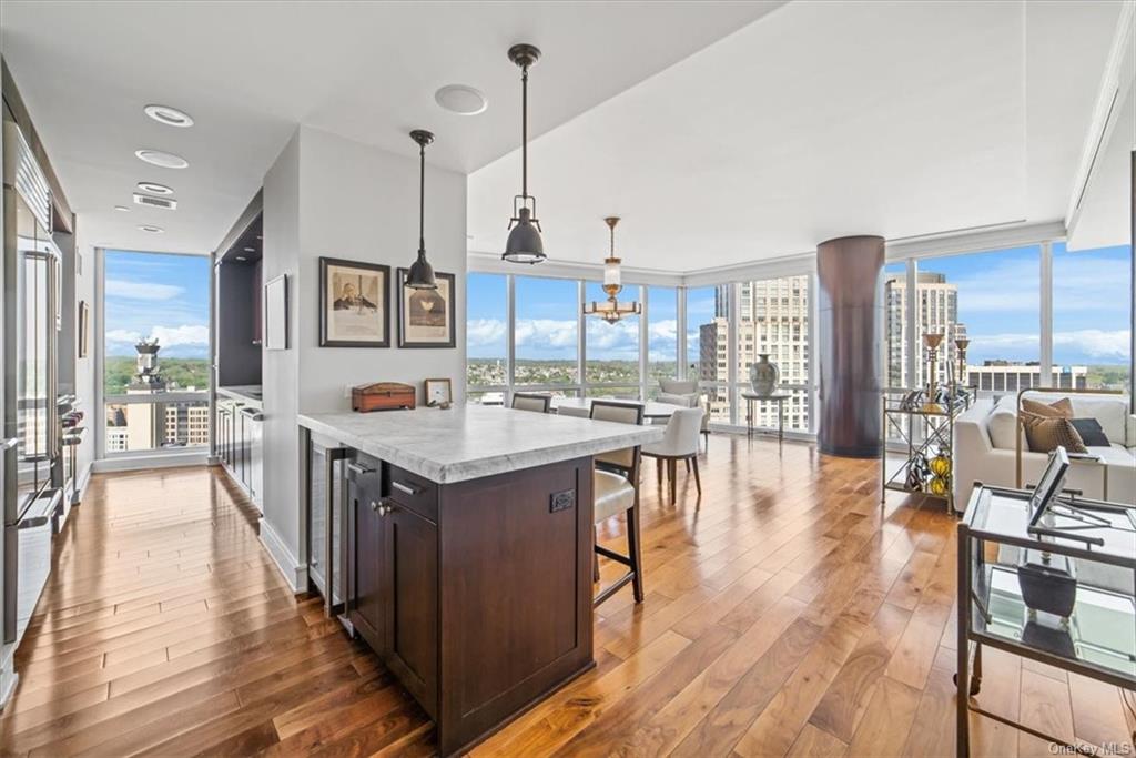 1 Renaissance Square, Unit V2A, White Plains, NY 10601 | Compass