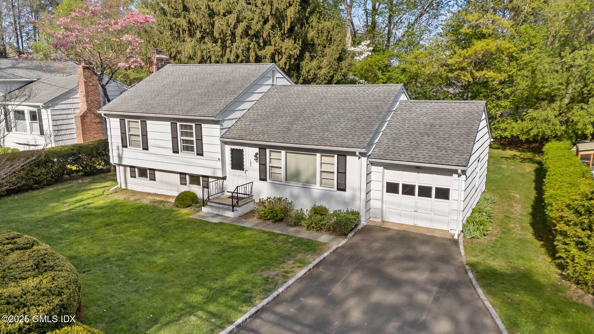 103 Sheep Hill Rd, Riverside, CT 06878 | MLS #122723 | Compass
