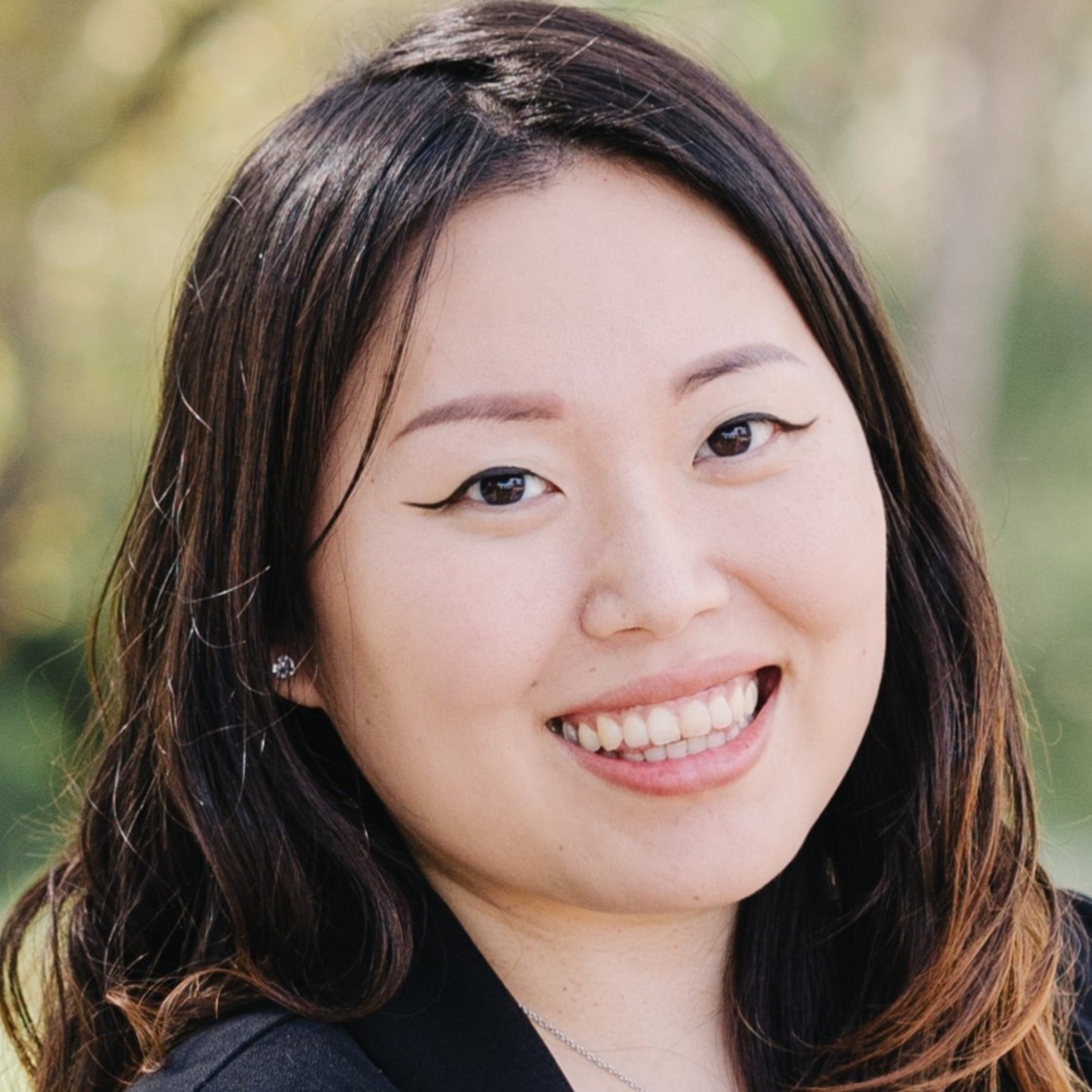 Sally Chang, Real Estate Agent - Compass