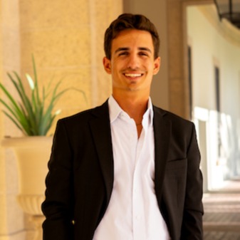 Adrian Peterson, Real Estate Agent - Compass