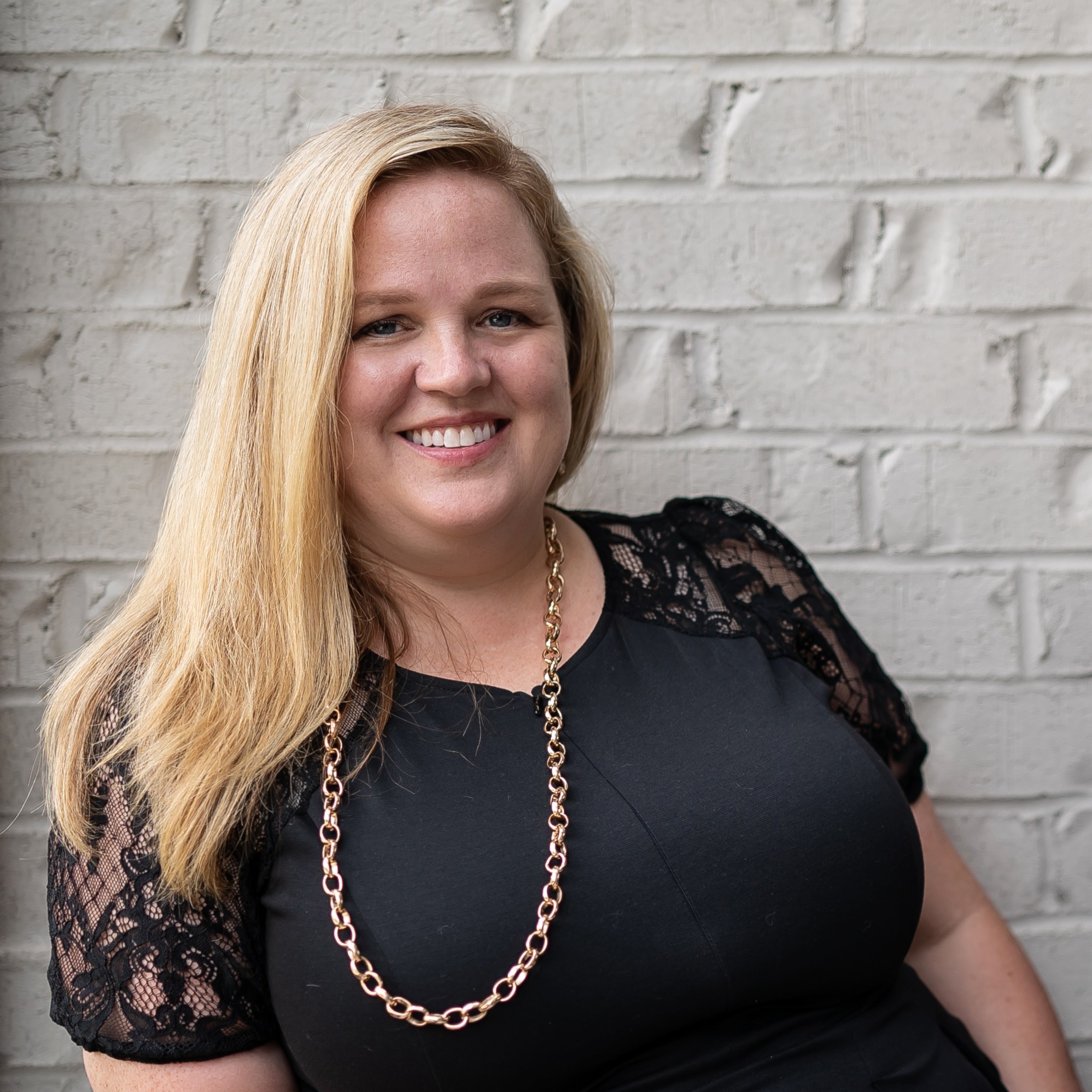 Carrie Hatfield, Real Estate Agent - Compass