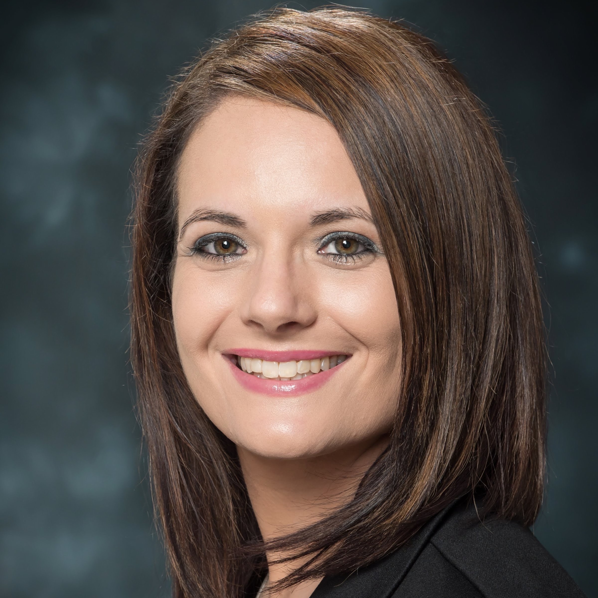 Gina Buniak, Real Estate Agent - Compass
