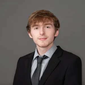 Ryan Saxelby, Real Estate Agent - Compass