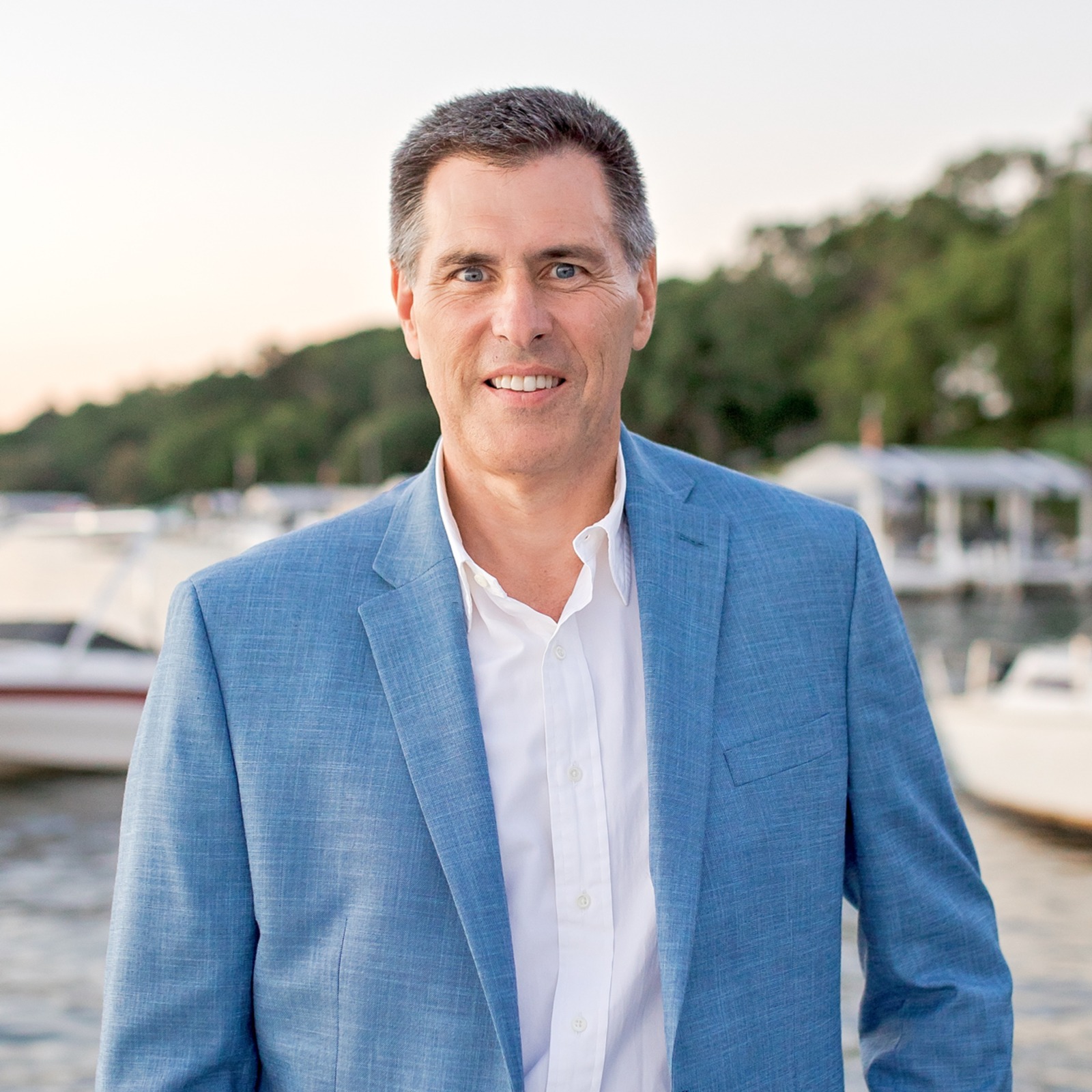 Lake Geneva Agents, 62 Compass Real Estate Agents - Compass