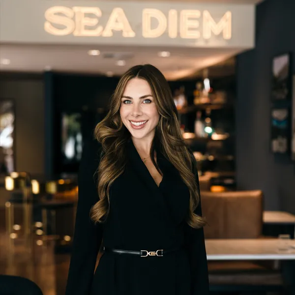 Bre Roberts, Real Estate Agent - Compass