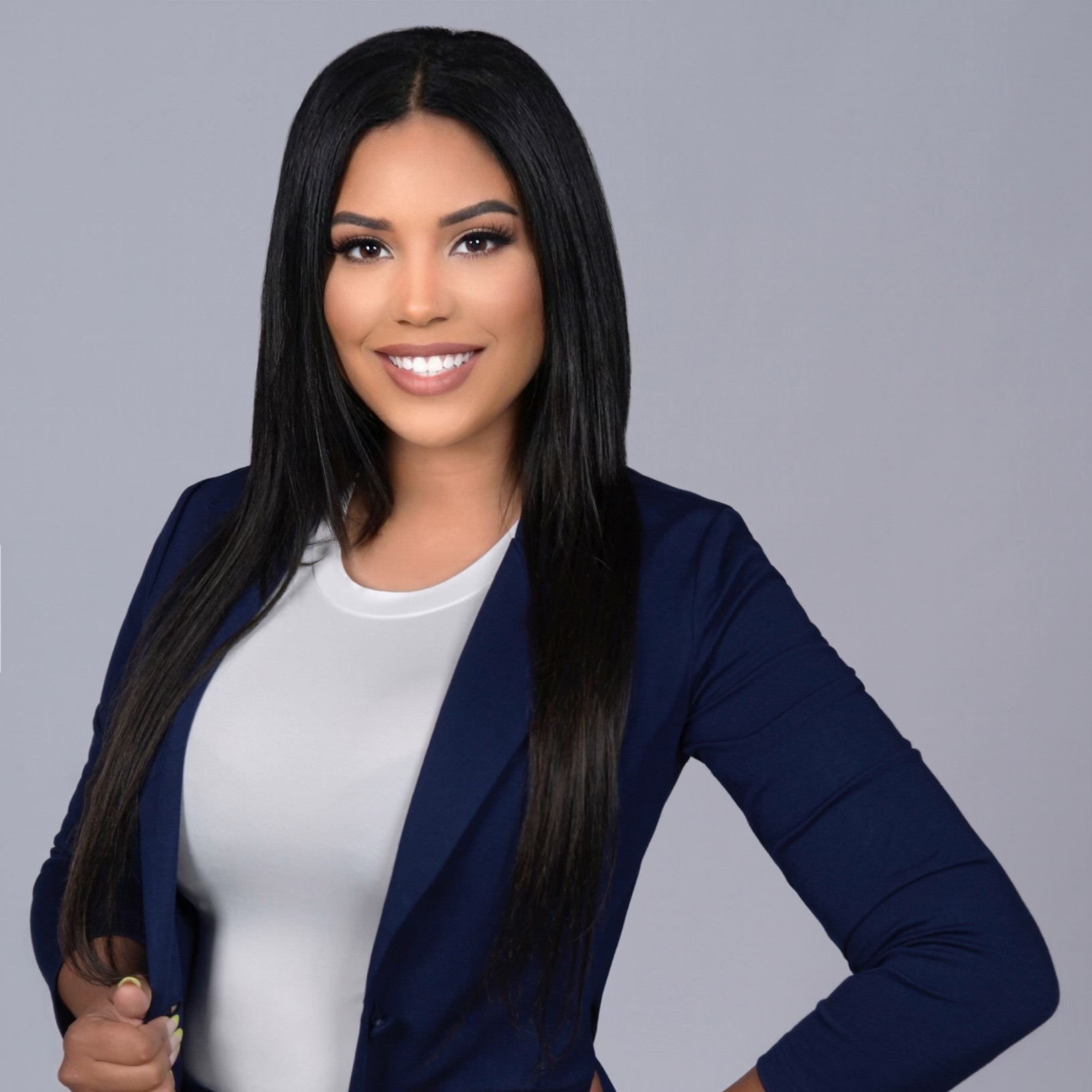 Nichole Gomez, Real Estate Agent - Compass