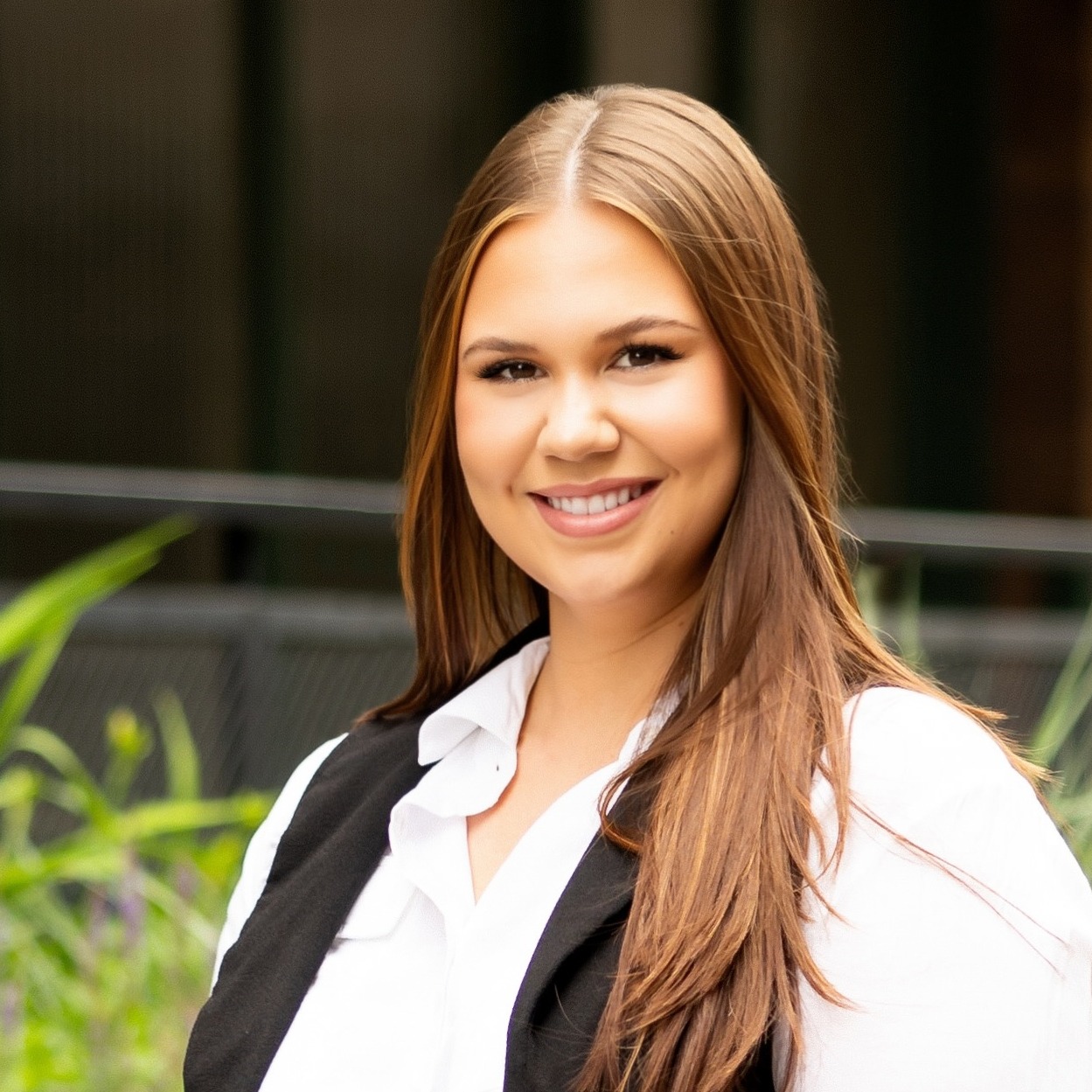 50 Agents in Pittsburgh Office, 100 Siena Dr - Suite 210 - Compass