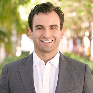 Daniel Hernandez, Real Estate Agent - Compass