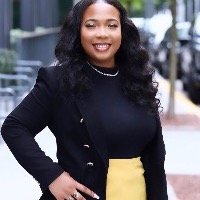 Mercedes Ringer, Real Estate Agent - Compass