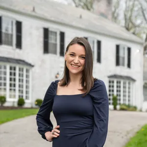 Melissa Edwards, Real Estate Agent - Compass