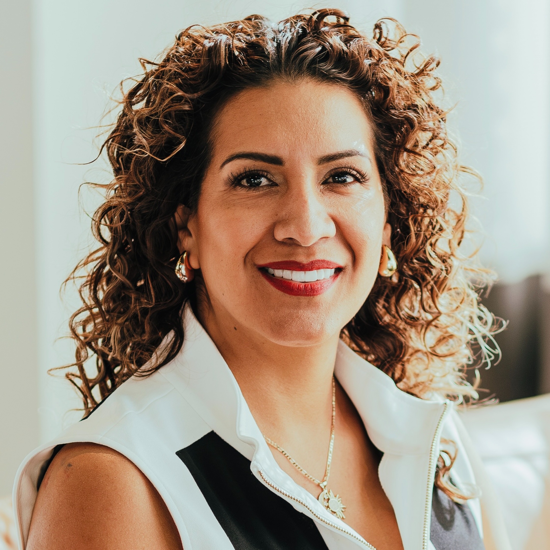 60 Agents in Milwaukee Office, 8909 North Port Washington Rd - Suite ...