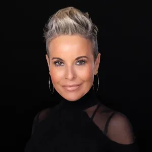 Kim Peacock, Real Estate Agent - Compass