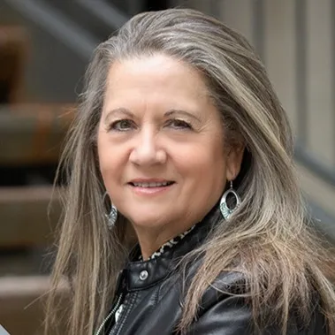 Guila Chavez, Real Estate Agent - Compass