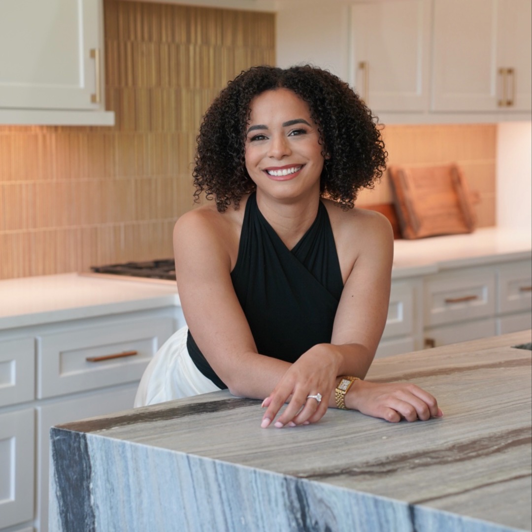 65 Agents in Houston Office, 600 North Shepherd Drive - Compass