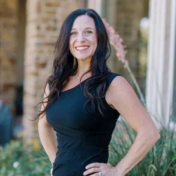Erin Robison, Real Estate Agent - Compass
