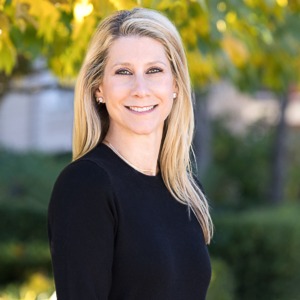 Carolyn Smith, Real Estate Agent - Compass