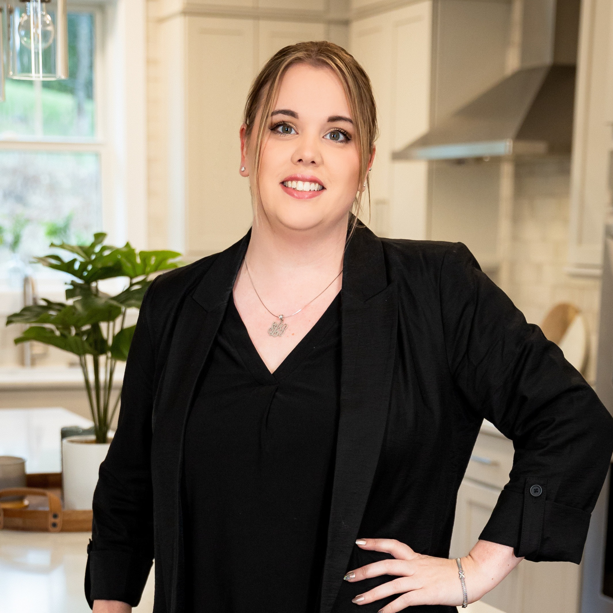Sarah Lauter, Real Estate Agent - Compass