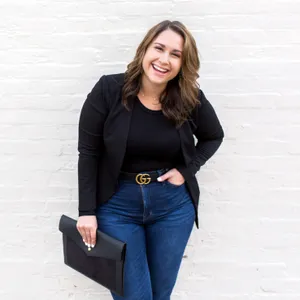 Amanda Lucas, Real Estate Agent - Compass