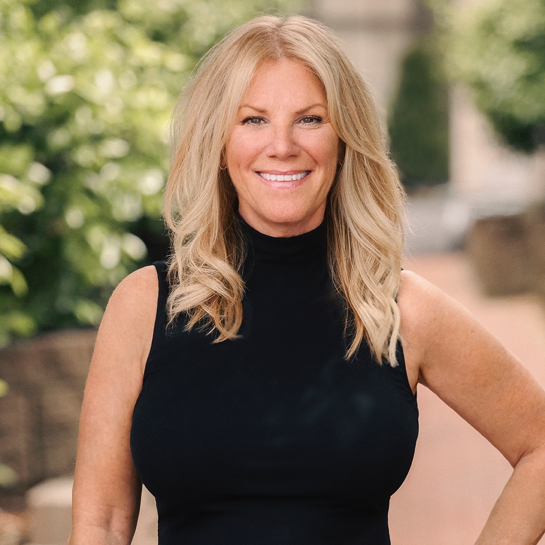 Sands Point Agents, 39 Compass Real Estate Agents - Compass