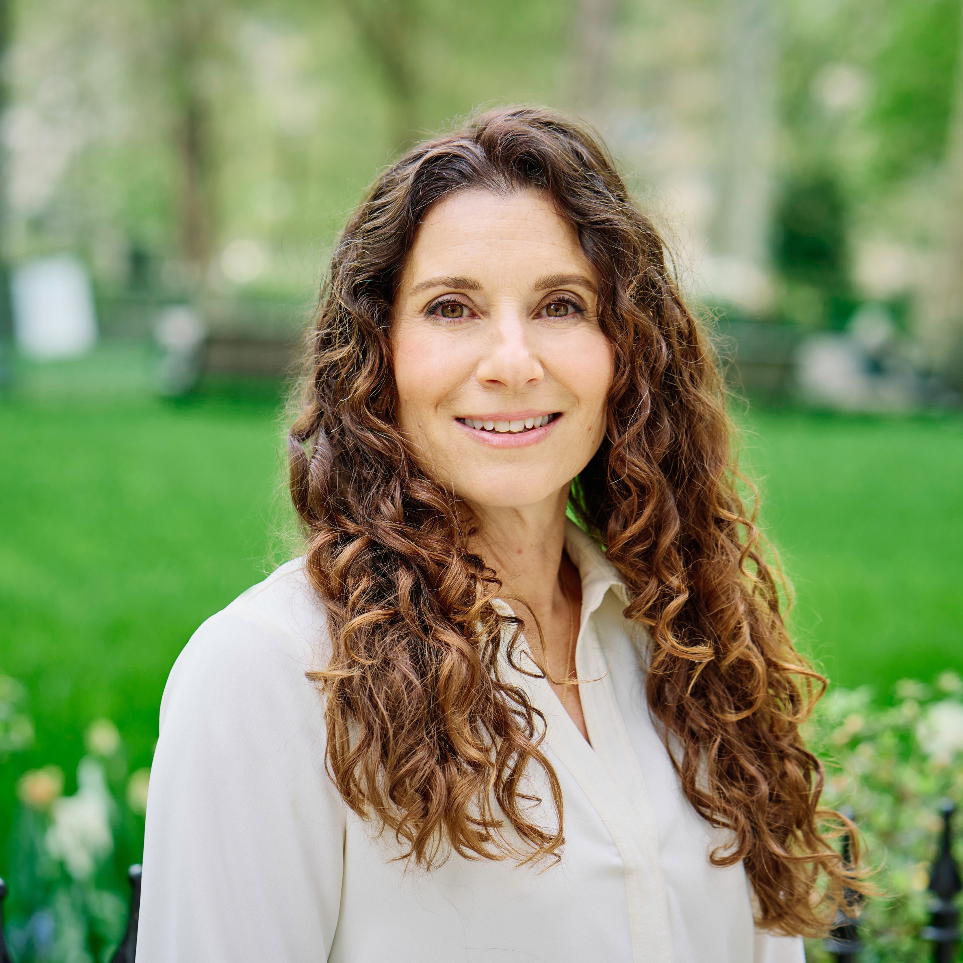 Kate Federico, Real Estate Agent - Compass