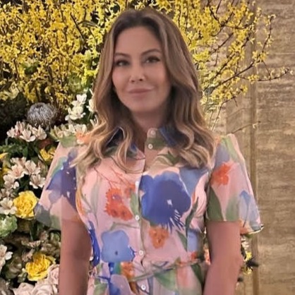 Elena Terrones, Real Estate Agent - Compass