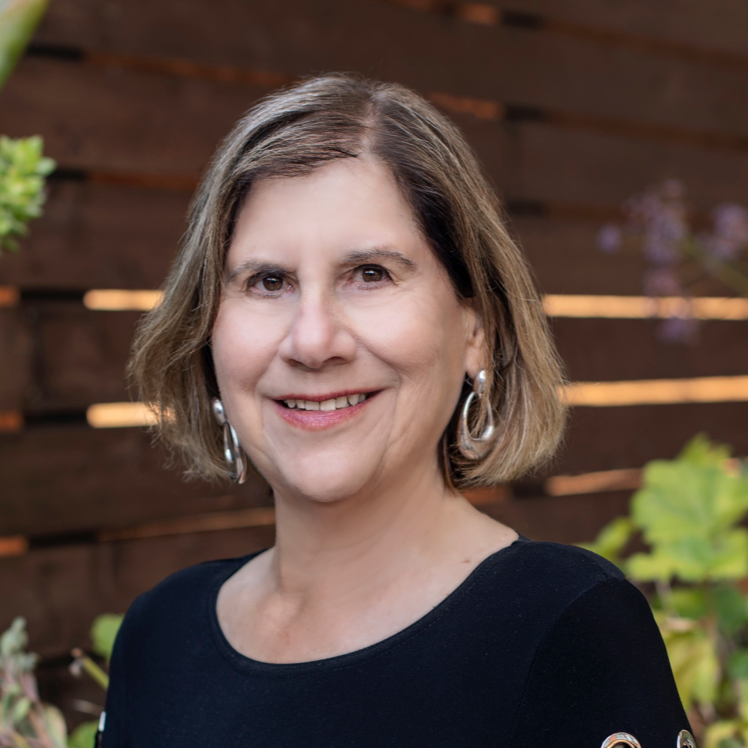 Jennifer Bitter's Instagram, Twitter & Facebook on IDCrawl