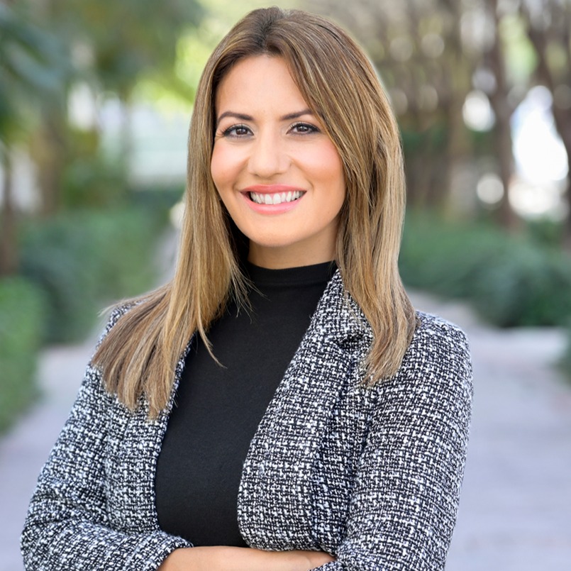 Katherine Oporta, Real Estate Agent - Compass