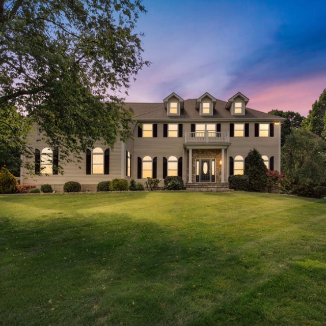 The Eric Bernstein Team at Compass, Real Estate Agents - Compass