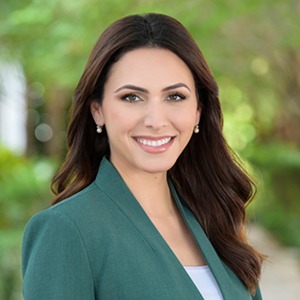 95 Agents in Coral Gables Office, 1515 Sunset Drive - Suite 40 - Compass