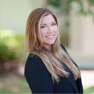 Erin McCall, Real Estate Agent - Compass