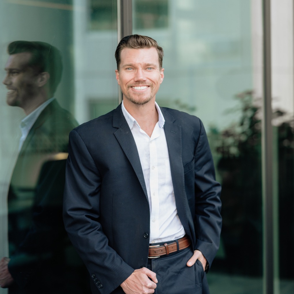 Zachary Olson, Real Estate Agent - Compass