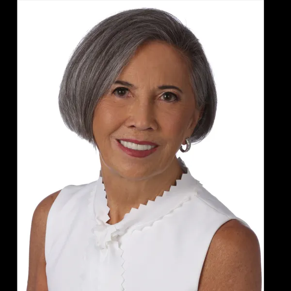 Charlene Singer, Real Estate Agent - Compass