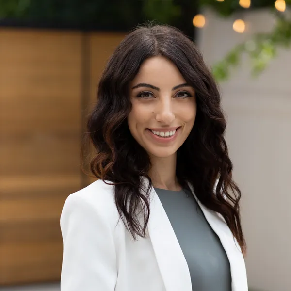 Serly Andrias, Real Estate Agent - Compass