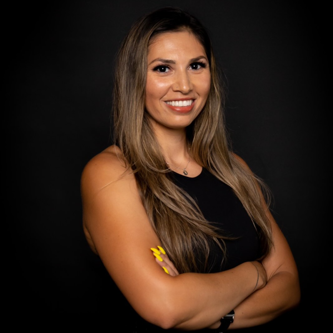 Julia Gonzalez, Real Estate Agent - Compass