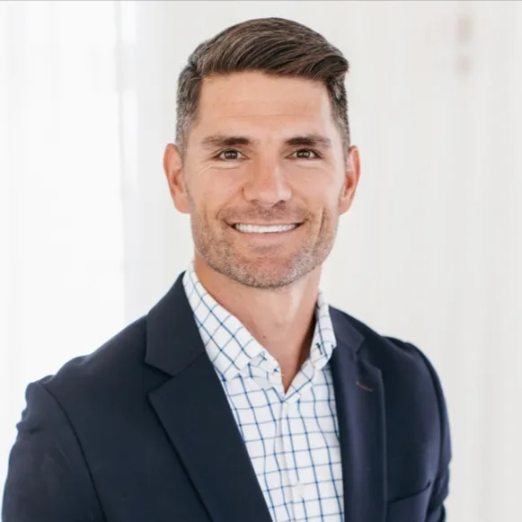 Beau Burns, Real Estate Agent - Compass
